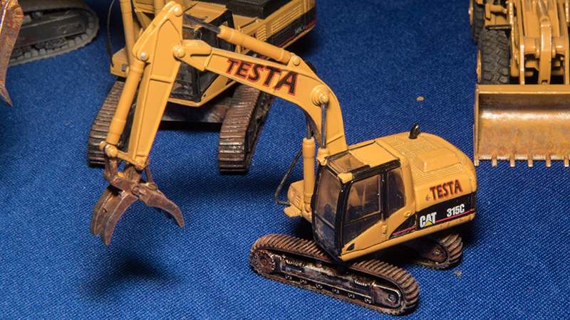 Testa Construction Caterpillar 315C Excavator With Shear