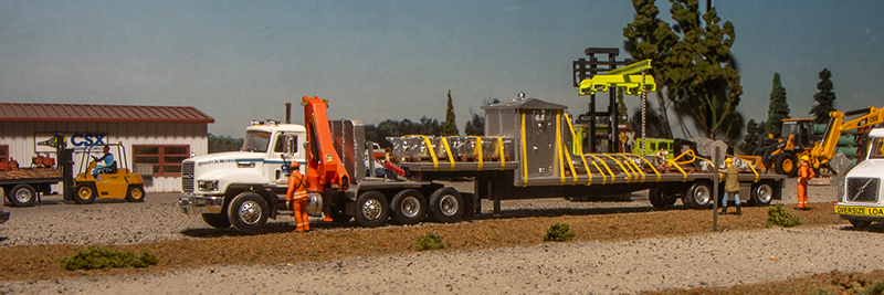 CSX Transportation Mack CH600 Truck Tractor & Dropdeck Trailer - By ...