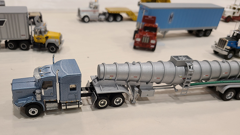 Kenworth T800H Truck Tractor & Double Conical Crude Oil Tanker - By ...