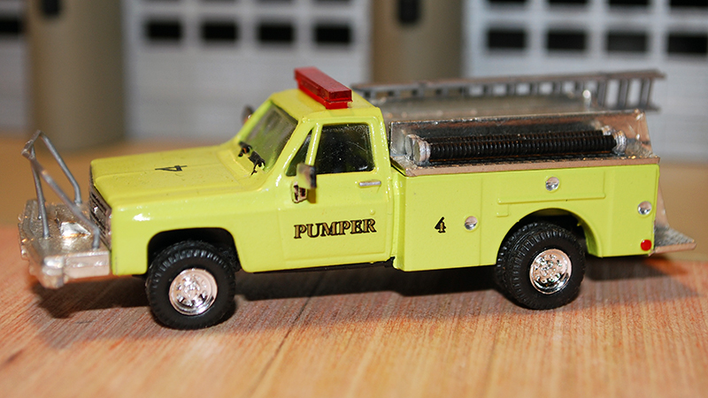 Chevrolet C-30 Fire Mini Pumper - By Steven Barraclough