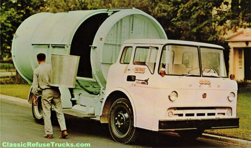 Ford C-800 & Pak-Mor Refuse Packer Body - By Fritz Dahlin
