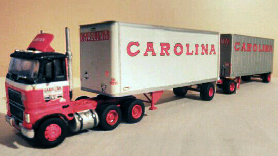 Carolina Freight Ford CLT-9000 & 28' Doubles