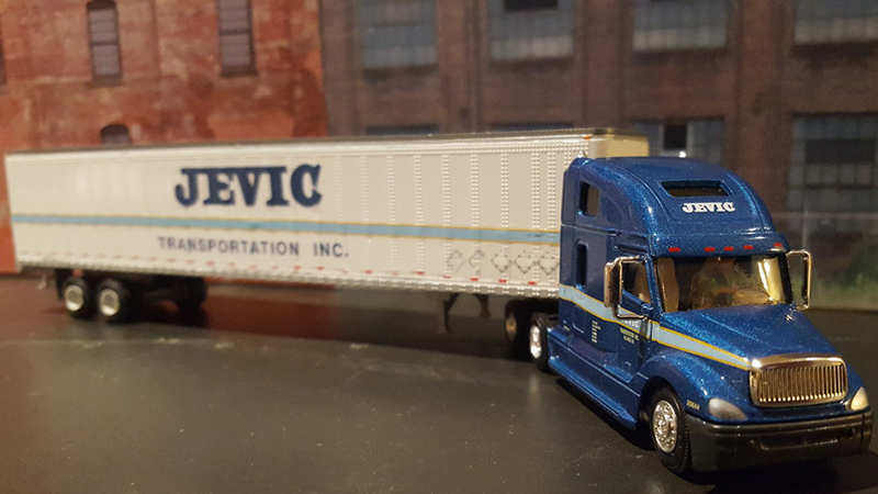 Jevic Transportation Freightliner Columbia Truck Tractor & 53' Trailer ...