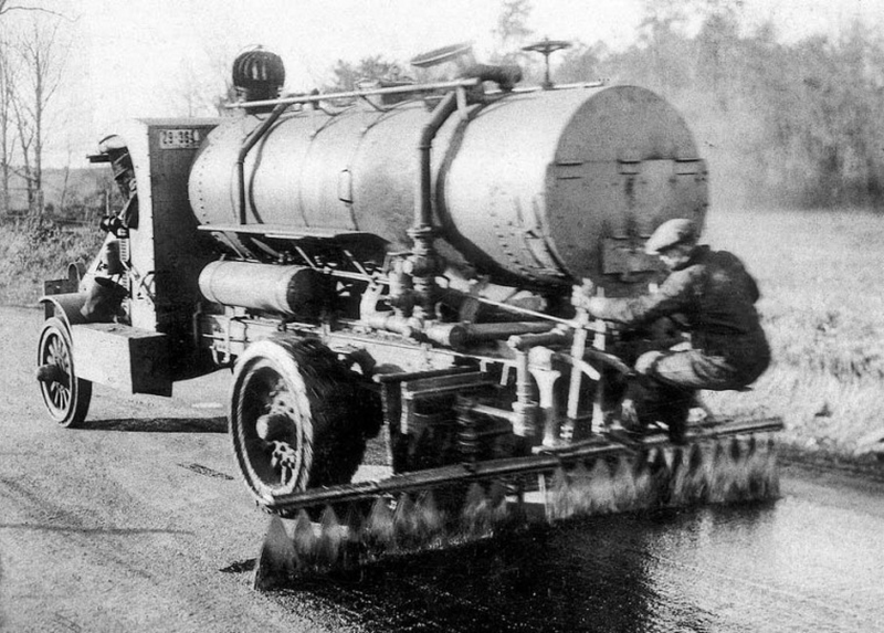 1926 Mack AC Tar Spray Truck - By Paul Andriscin