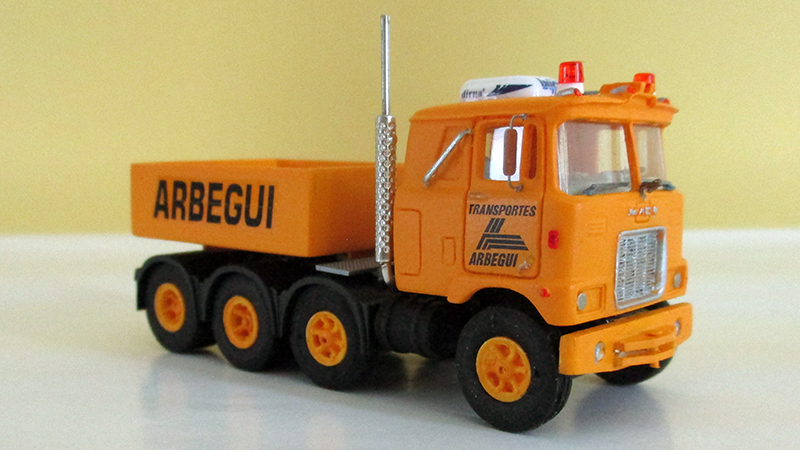 Arbegui Mack F700 Prime Mover - By Jan Romijn