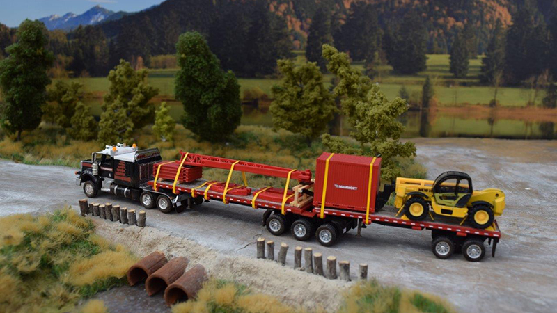 Mammoet Peterbilt 367 Heavy Haul Truck Tractor & B Train Flatbeds - By ...