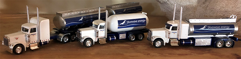 Bluewave Energy Peterbilt 389 Propane Tankers - By Mark Gautschi