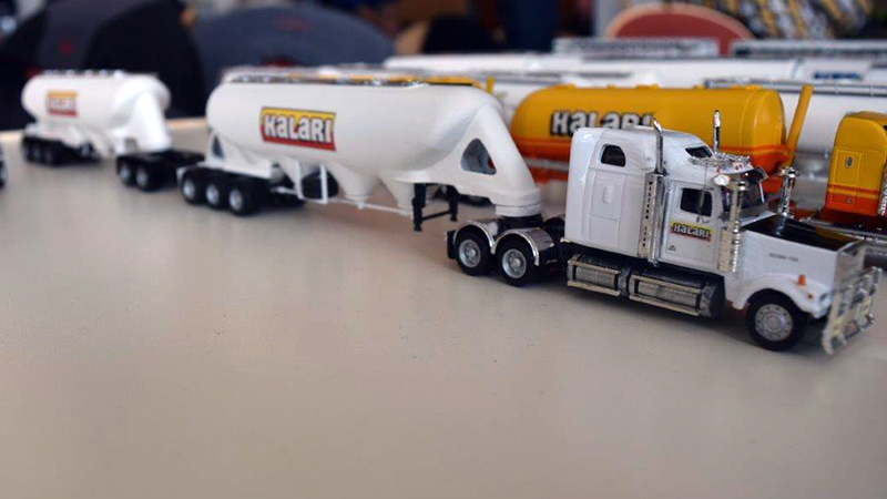 Australian Bulk Hauler Road Trains - By Reinhard Meier