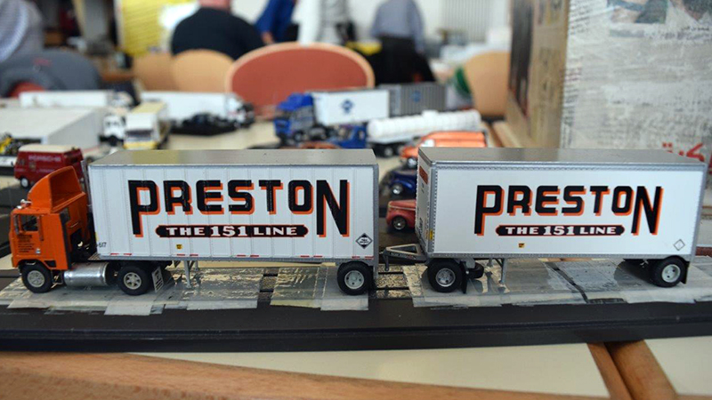Preston 151 Line International 9670 Truck Tractor & 28' Doubles - By ...