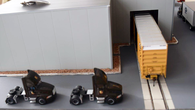 Warehouse Transloading Facility - By Matthias Knerr